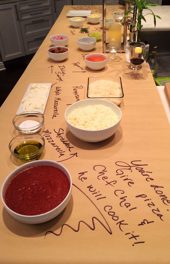 Build Your Own Pizza Bar Party | The Everyday Hostess Build Your Own Pizza Bar Party | The Everyday Hostess